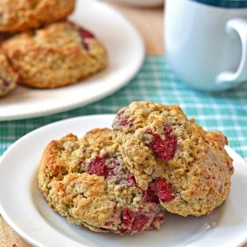 Raspberry Scones {Easy Grab-and-Go Breakfast} - WellPlated.com