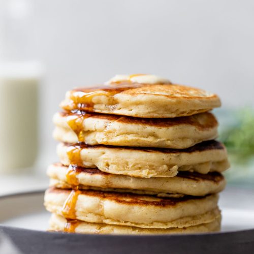 Fluffy Pancakes Recipe – WellPlated.com