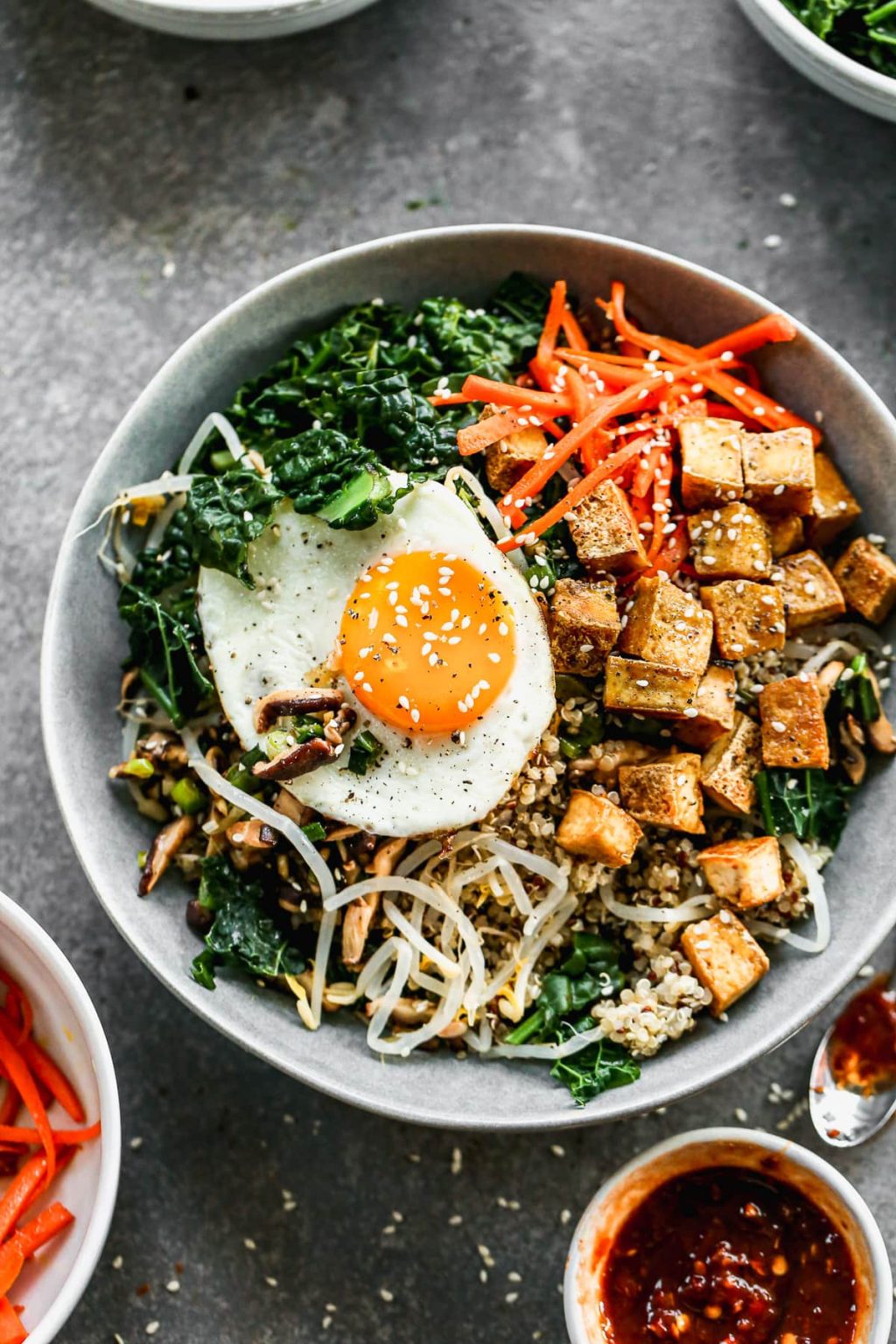 Vegetarian Bibimbap with Tofu {Easy Korean Recipe} – WellPlated.com