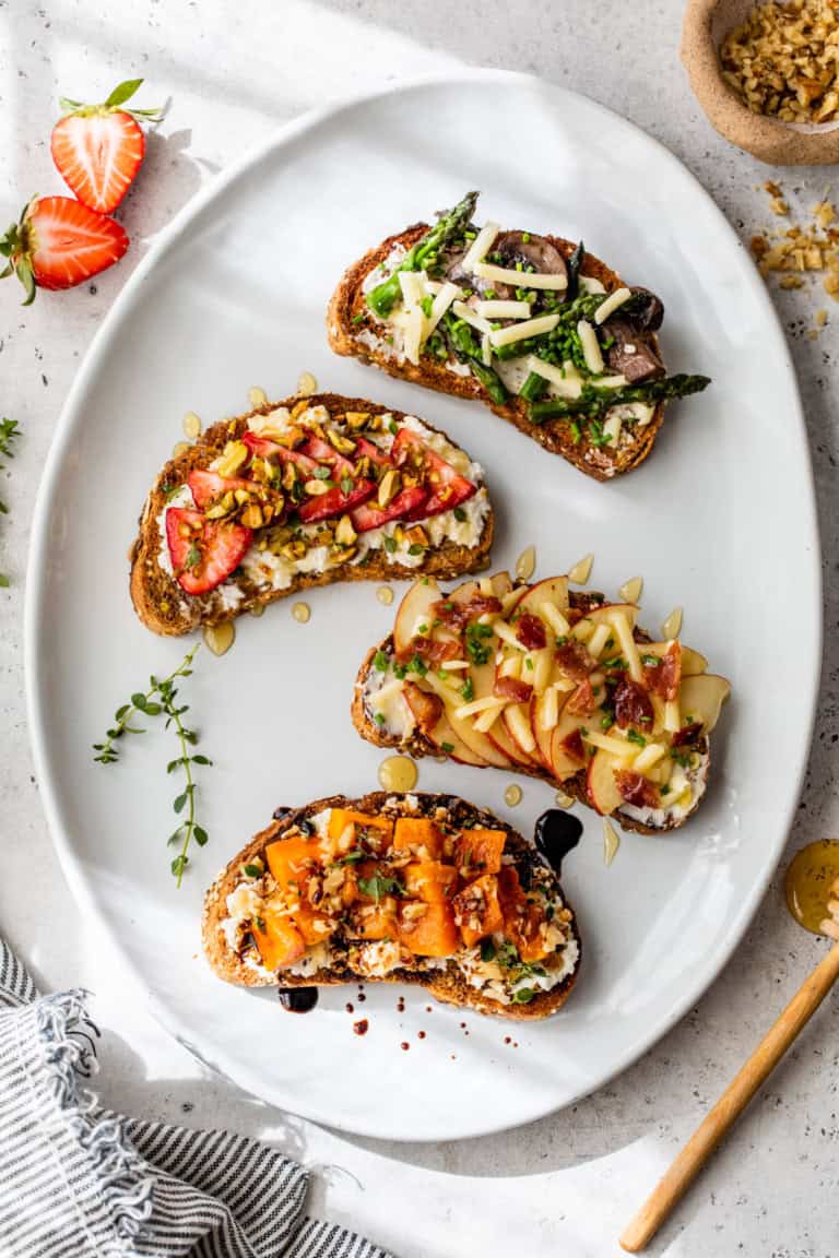 Tartines - WellPlated.com
