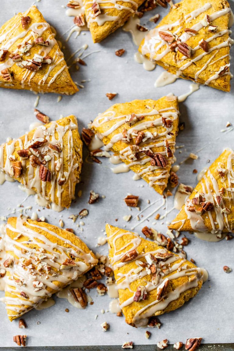 Pumpkin Scones {With Maple Glaze} – WellPlated.com