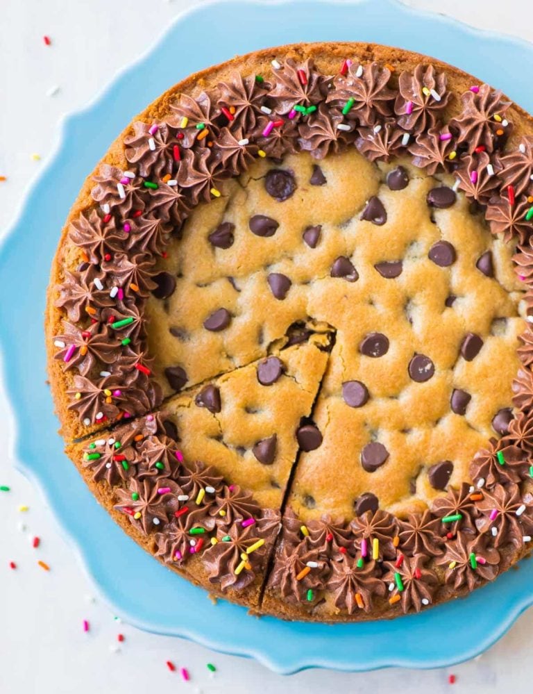 Chocolate Chip Cookie Cake Recipe – WellPlated.com