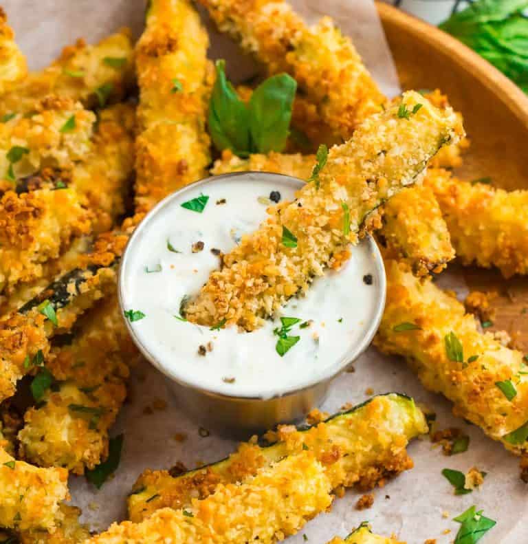 Zucchini Fries with Parmean {Baked and CRISPY} – WellPlated.com