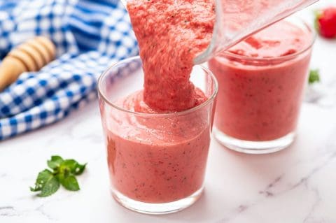 Watermelon Smoothie {Easy and Refreshing} – WellPlated.com