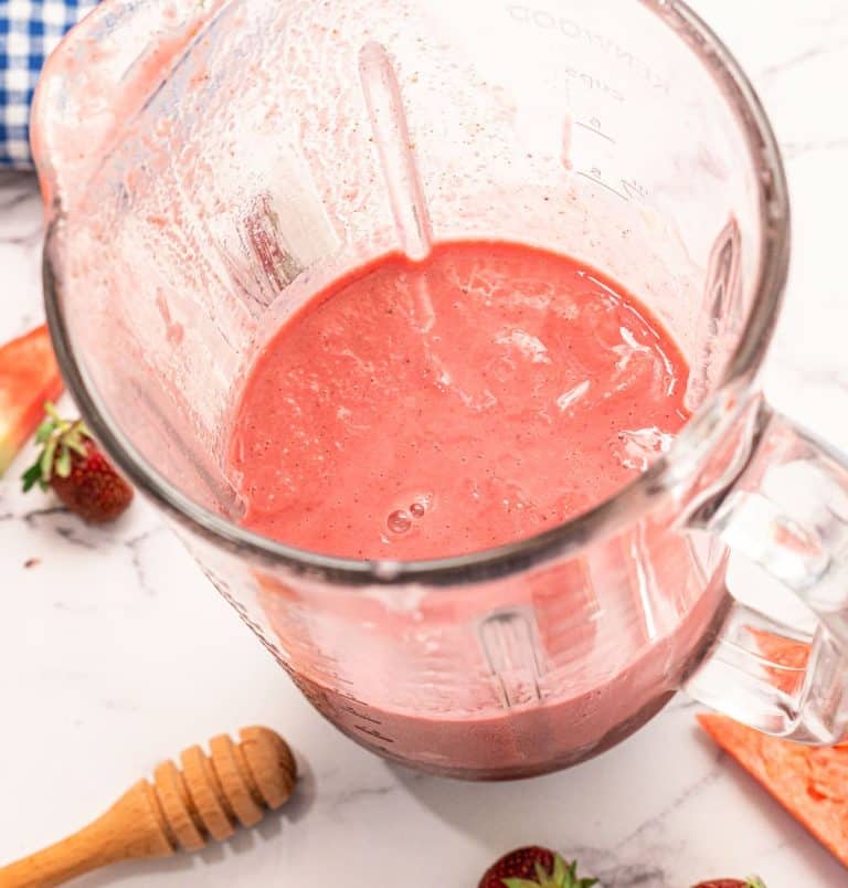 Watermelon Smoothie {Easy and Refreshing} – WellPlated.com