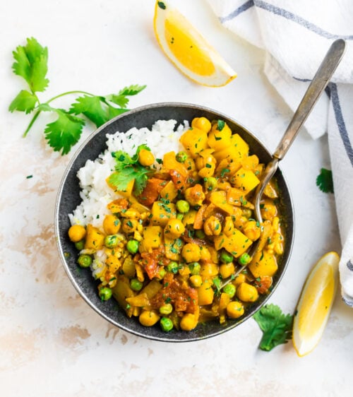 Potato Curry {Easy ONE POT Recipe} – WellPlated.com