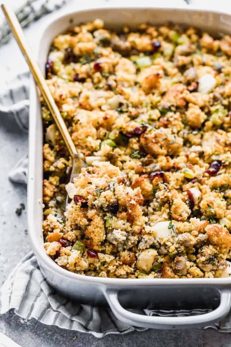 Cornbread Stuffing Recipe – WellPlated.com