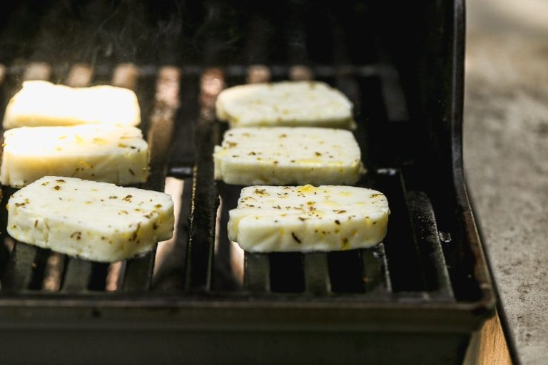Halloumi Cheese on the Grill {Easy Appetizer} – WellPlated.com