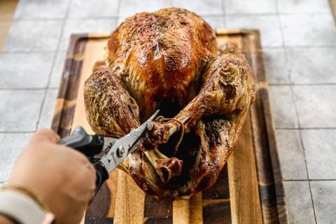 How to Carve a Turkey for Thanksgiving {with Video & Pictures} – Well ...