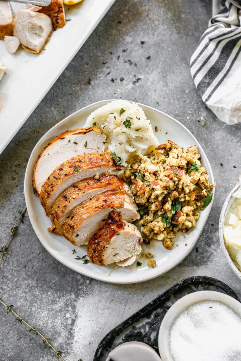 Thanksgiving Turkey {Best Recipe} – WellPlated.com