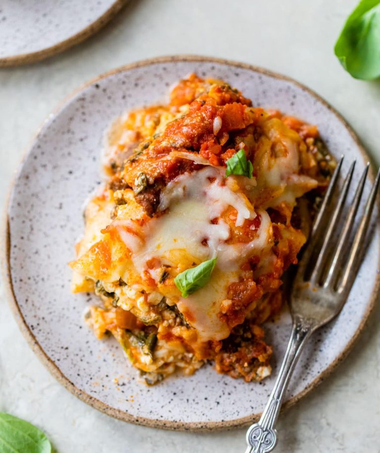 Crockpot Lasagna – WellPlated.com