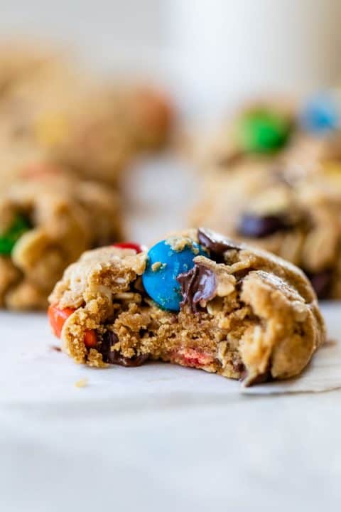 Monster Cookies – WellPlated.com