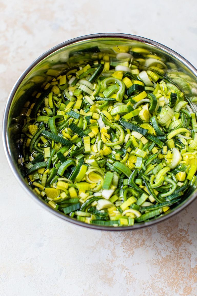 How to Clean Leeks – WellPlated.com