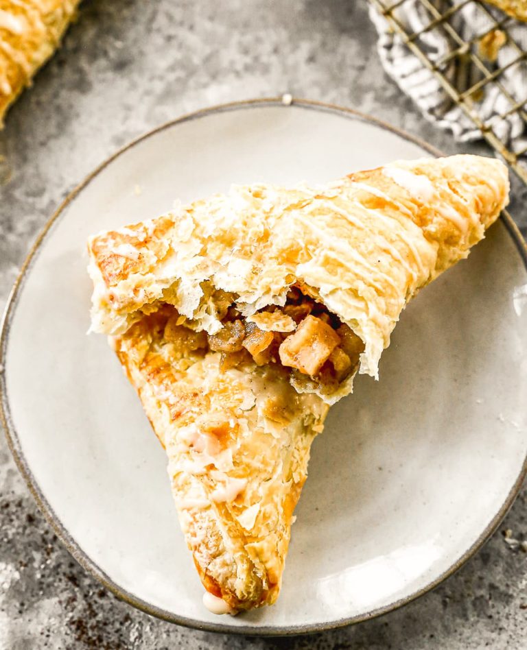 Apple Turnovers – WellPlated.com