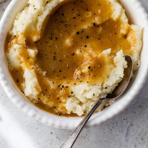 Vegan Gravy {Easy & Delicious!} – WellPlated.com
