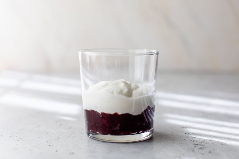 Yogurt Parfait – WellPlated.com