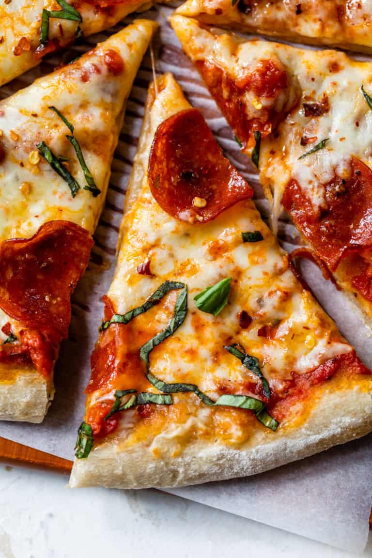Hot Honey Pizza – WellPlated.com